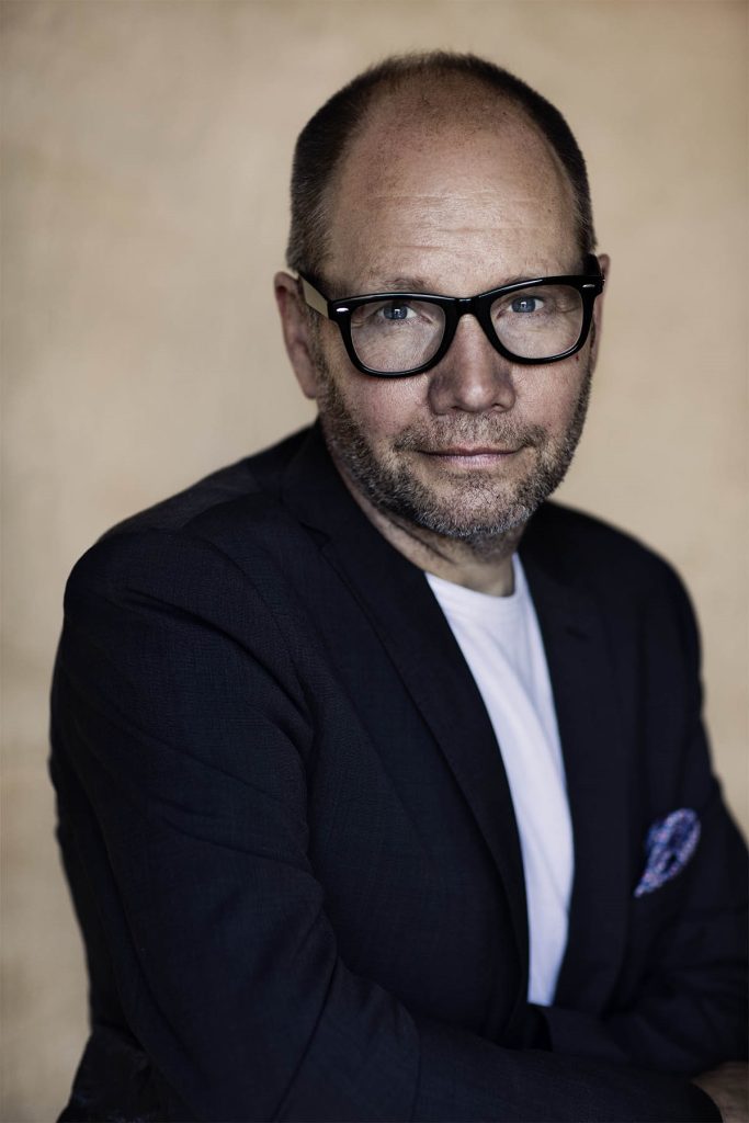 Peter Englund - Penguin Livros